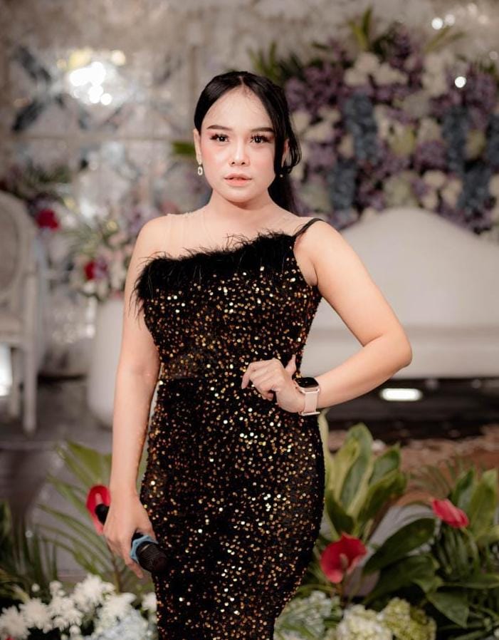 Kisah Inspiratif Dyah Ayu Novita Sari, Artis Dangdut yang Gigih Bekerja ...