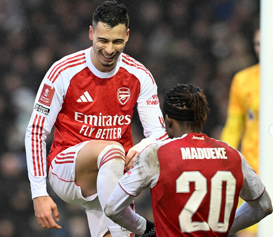 Martinelli Mengamuk! Arsenal Bangkit dan Gilas Portsmouth 4-1 di Piala FA