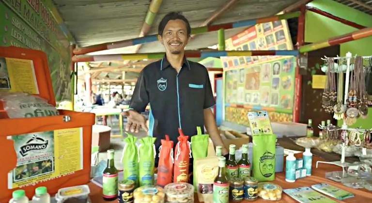 Pesisir Timur Surabaya Memberi Sejuta Manfaat, Buah Mangrove Jadi ...