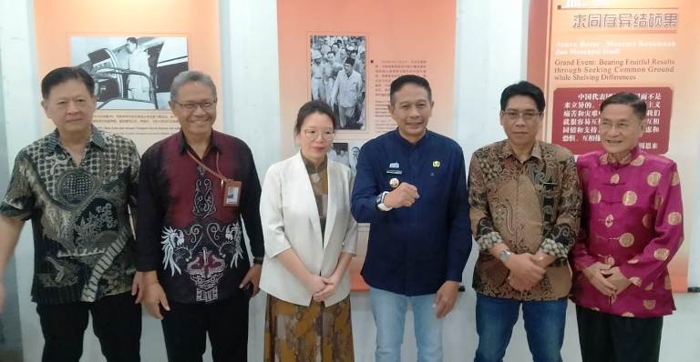 PBM Universitas Negeri Malang Gelar Pameran Foto dan Kaligrafi