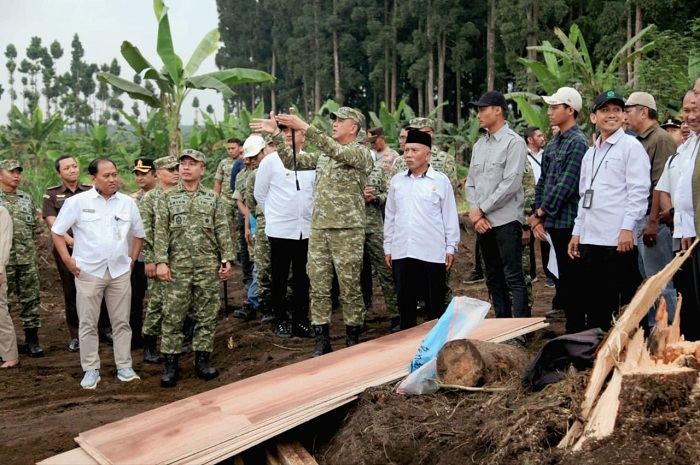 Pangdam V/Brawijaya Tinjau Lokasi Yonif TP di Burno, Dorong Percepatan ...